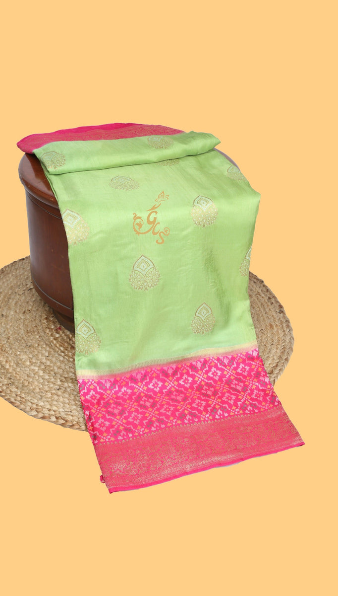 Pista Green Vegan Dola Silk Contrast Patola Border – gcsveganfashion